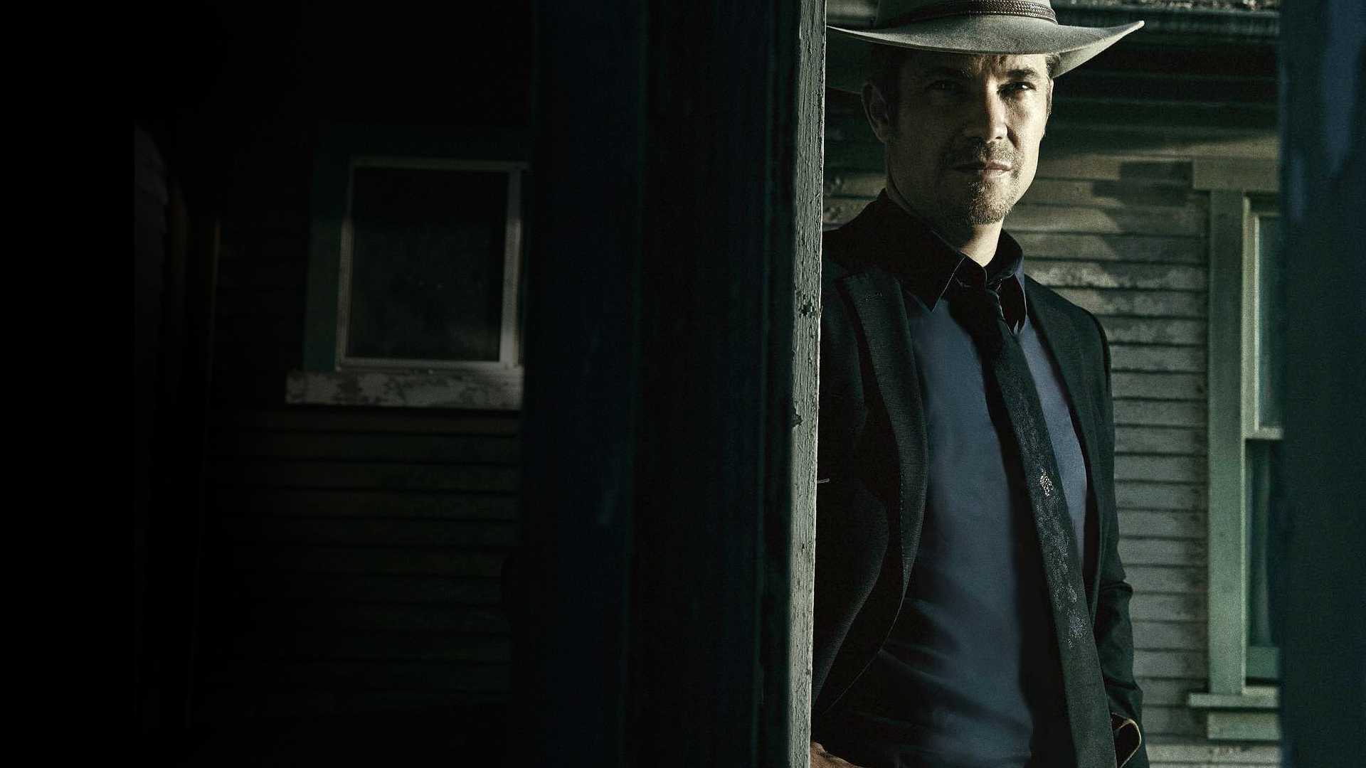 Watch Justified Online | Stream Seasons 1-6 Now | Stan