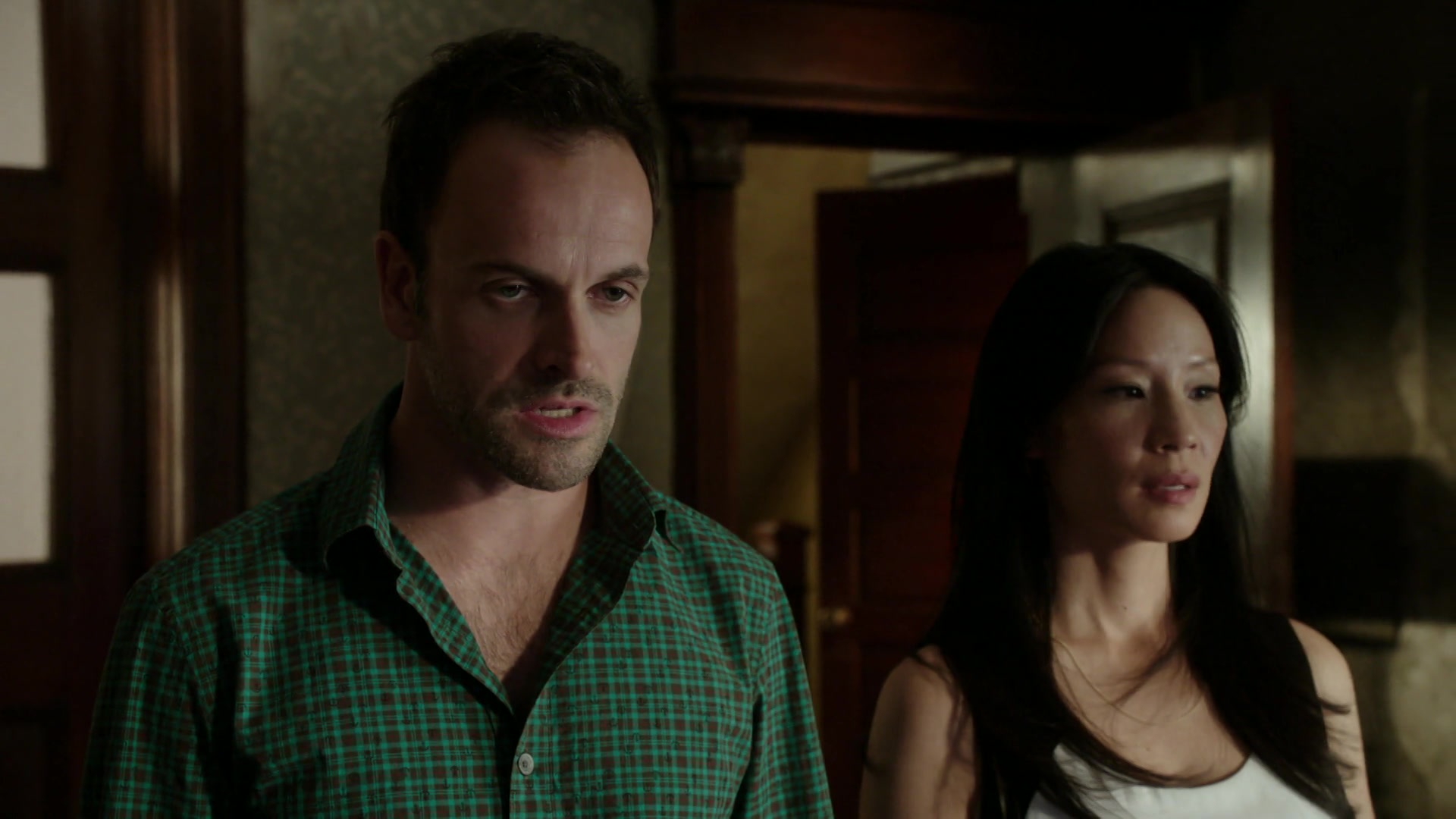 Watch Elementary Online | Stream Seasons 1-7 Now | Stan