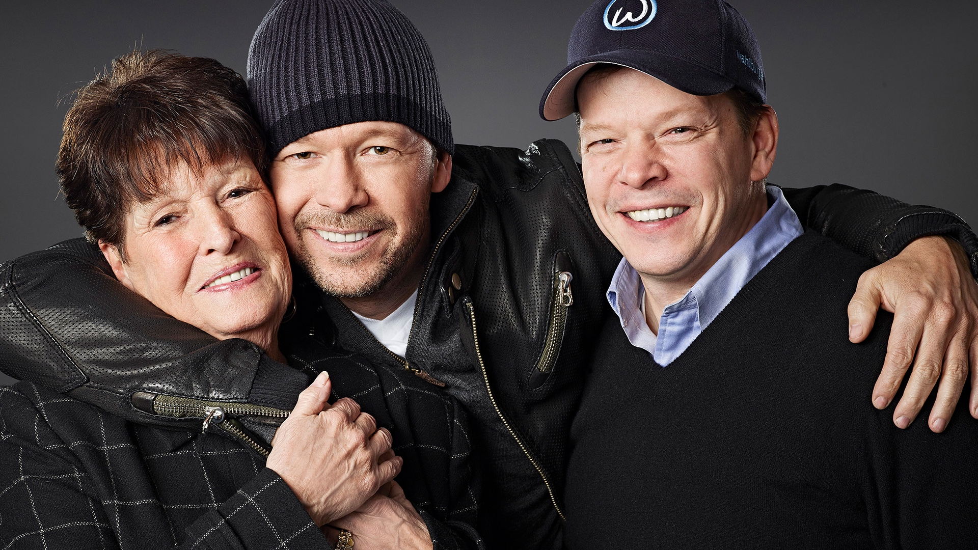 Watch Wahlburgers Online | Stream Seasons 1-5 Now | Stan