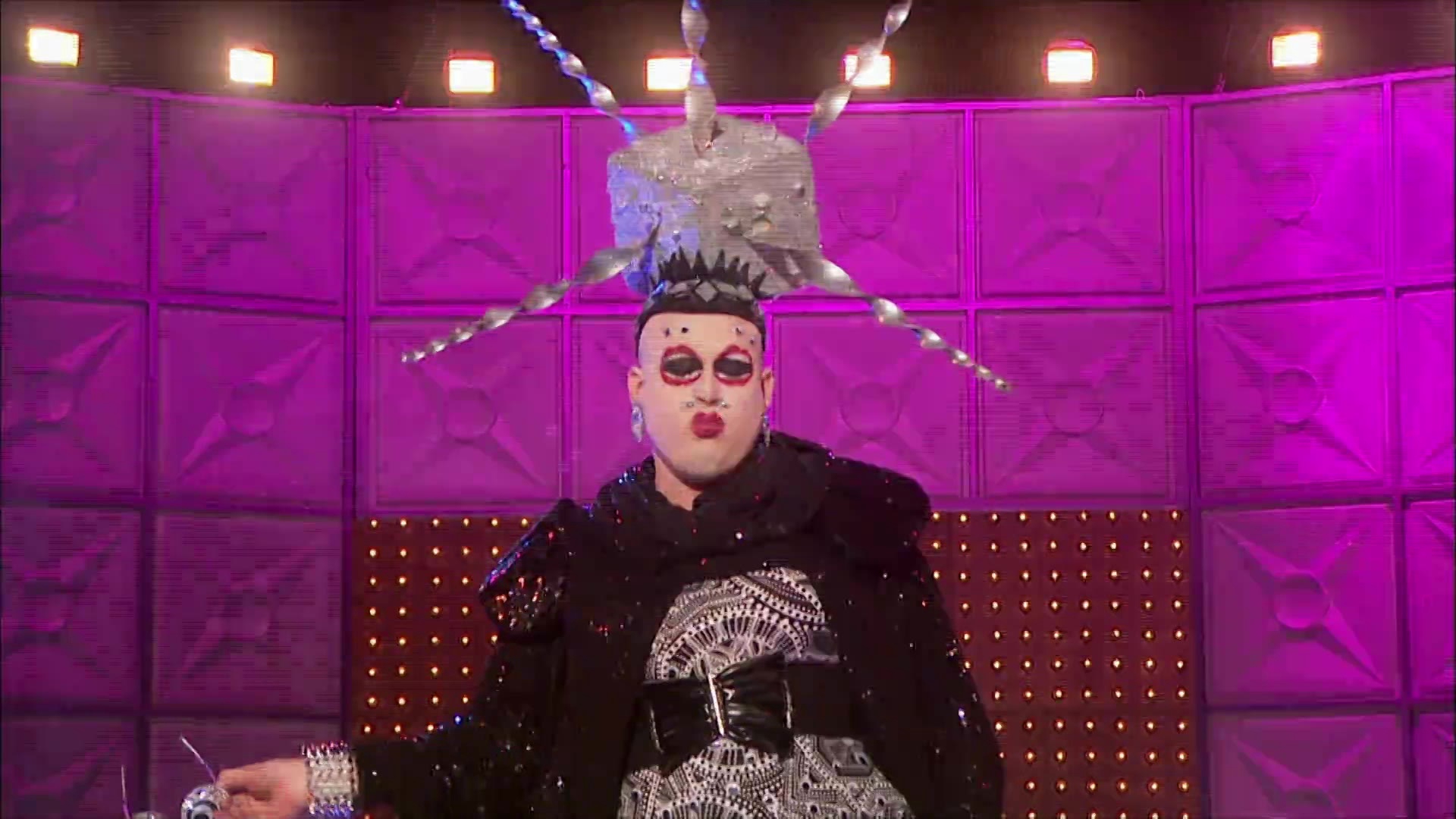 Watch RuPaul's Drag Race Season 3 Online | Stream TV Shows | Stan