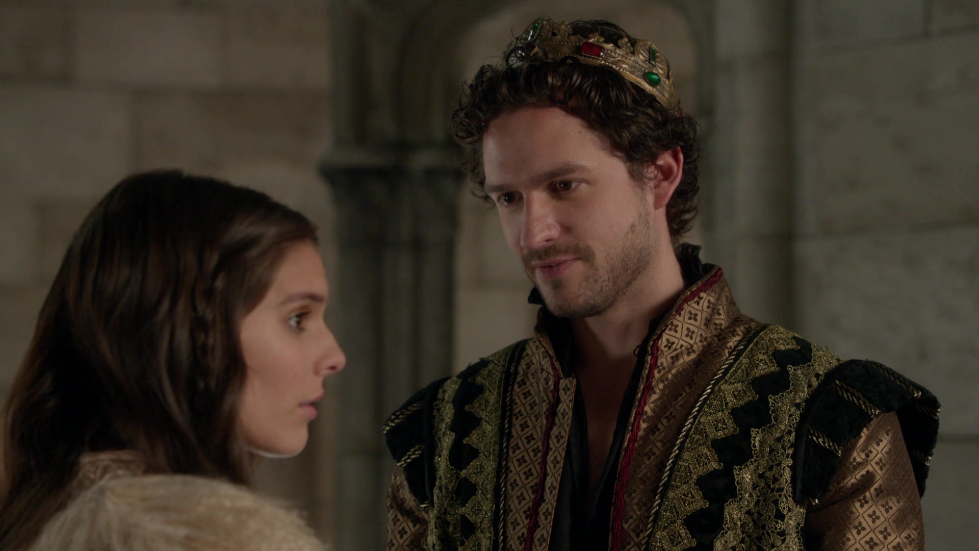 Watch Reign Season 2 Online | Stream TV Shows | Stan