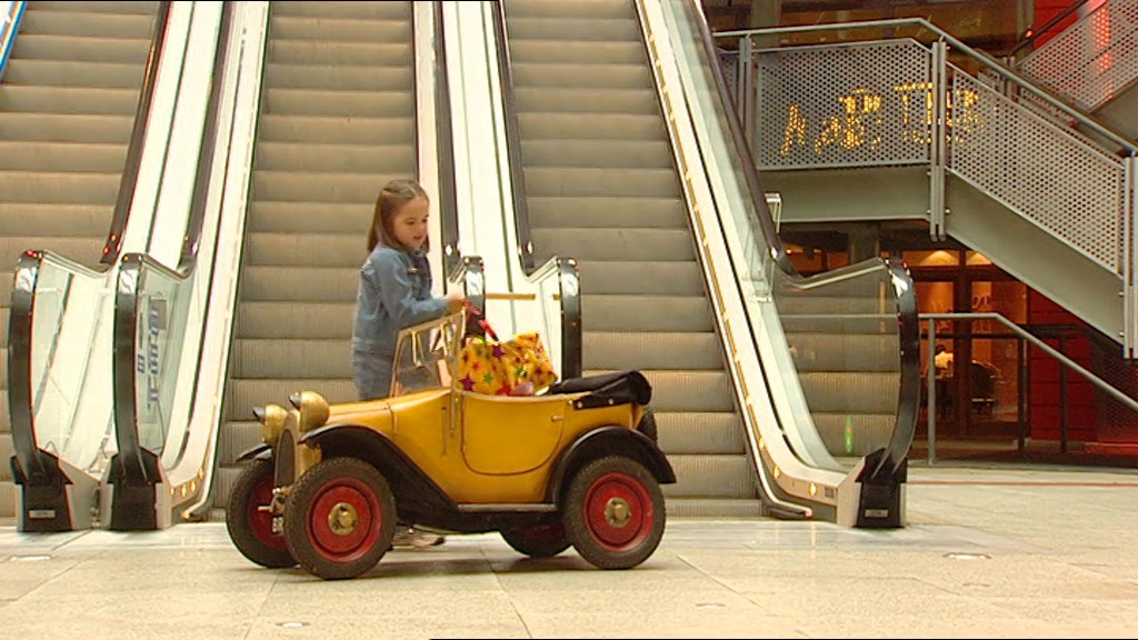 Watch Brum Online | Stream Seasons 4-5 Now | Stan