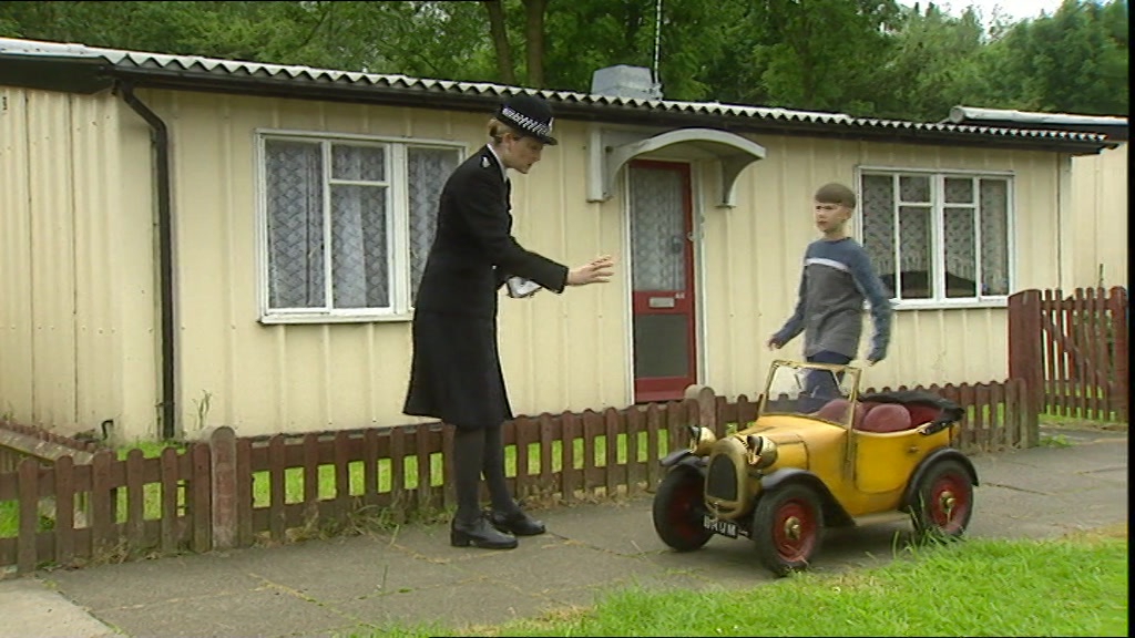 Watch Brum Online | Stream Seasons 4-5 Now | Stan