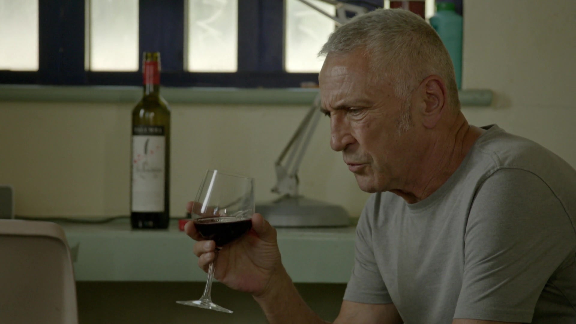 Watch Rake Season 4 Online | Stream TV Shows | Stan