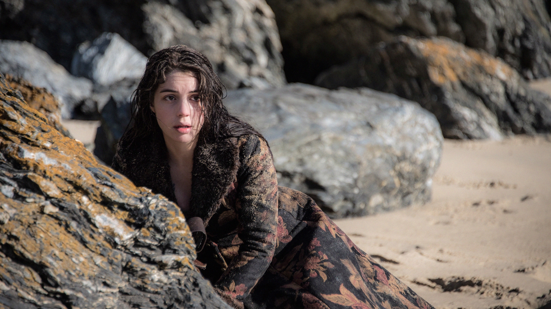 Watch Reign Season 3 Online | Stream TV Shows | Stan