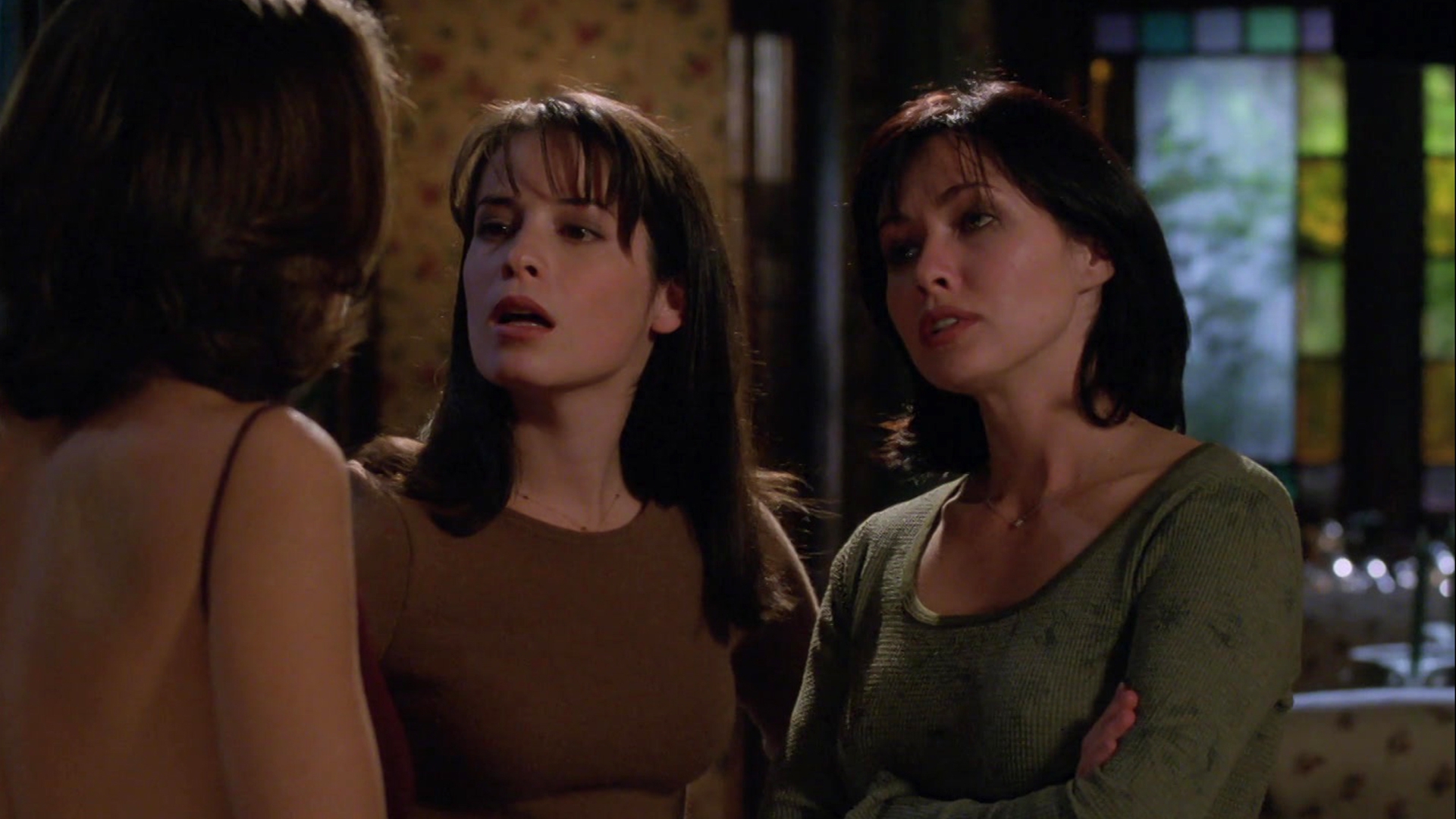 Watch Charmed Online | Stream Seasons 1-8 Now | Stan