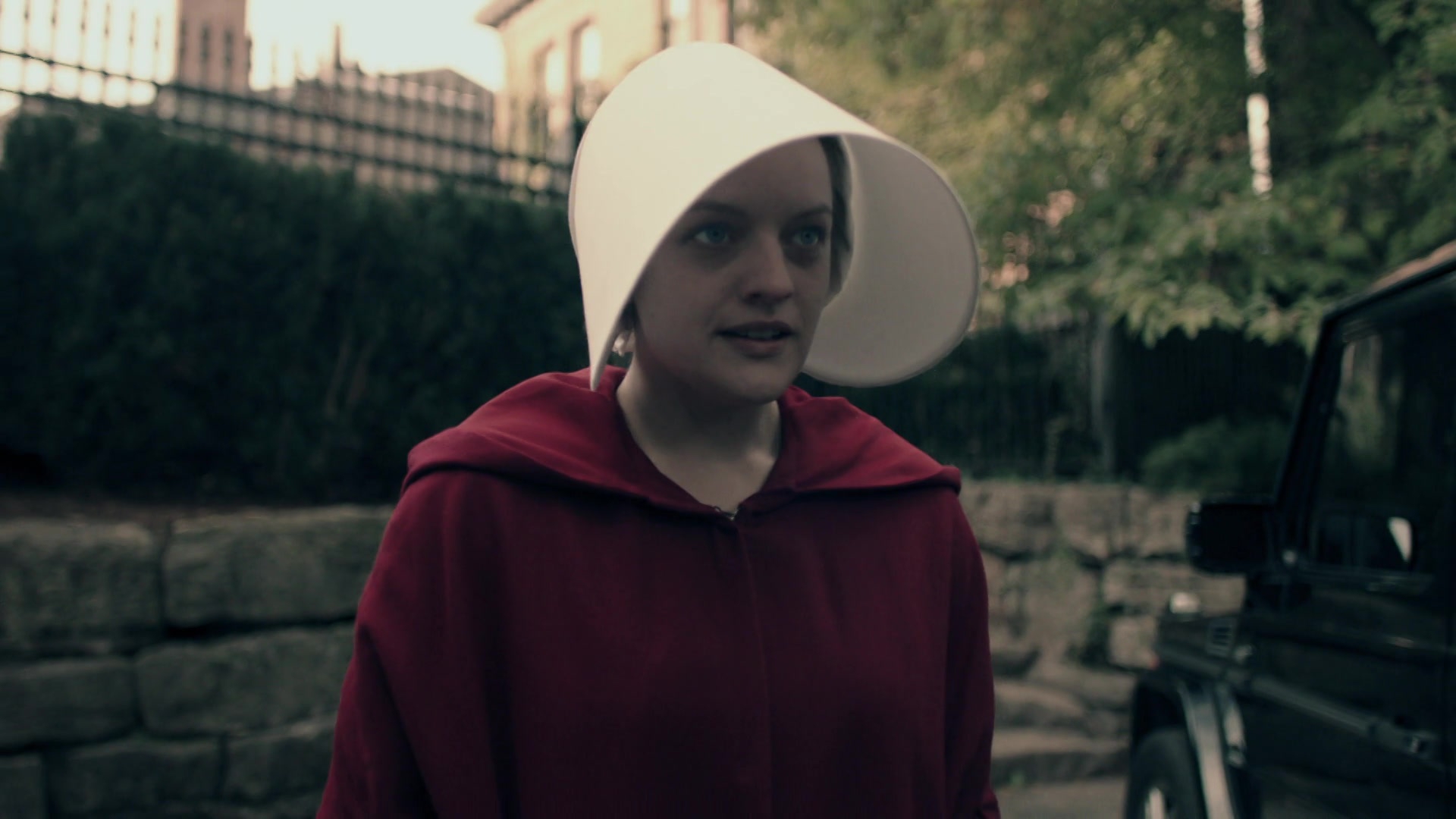 Watch The Handmaid's Tale Season 1 | Stream Every S1 Episode