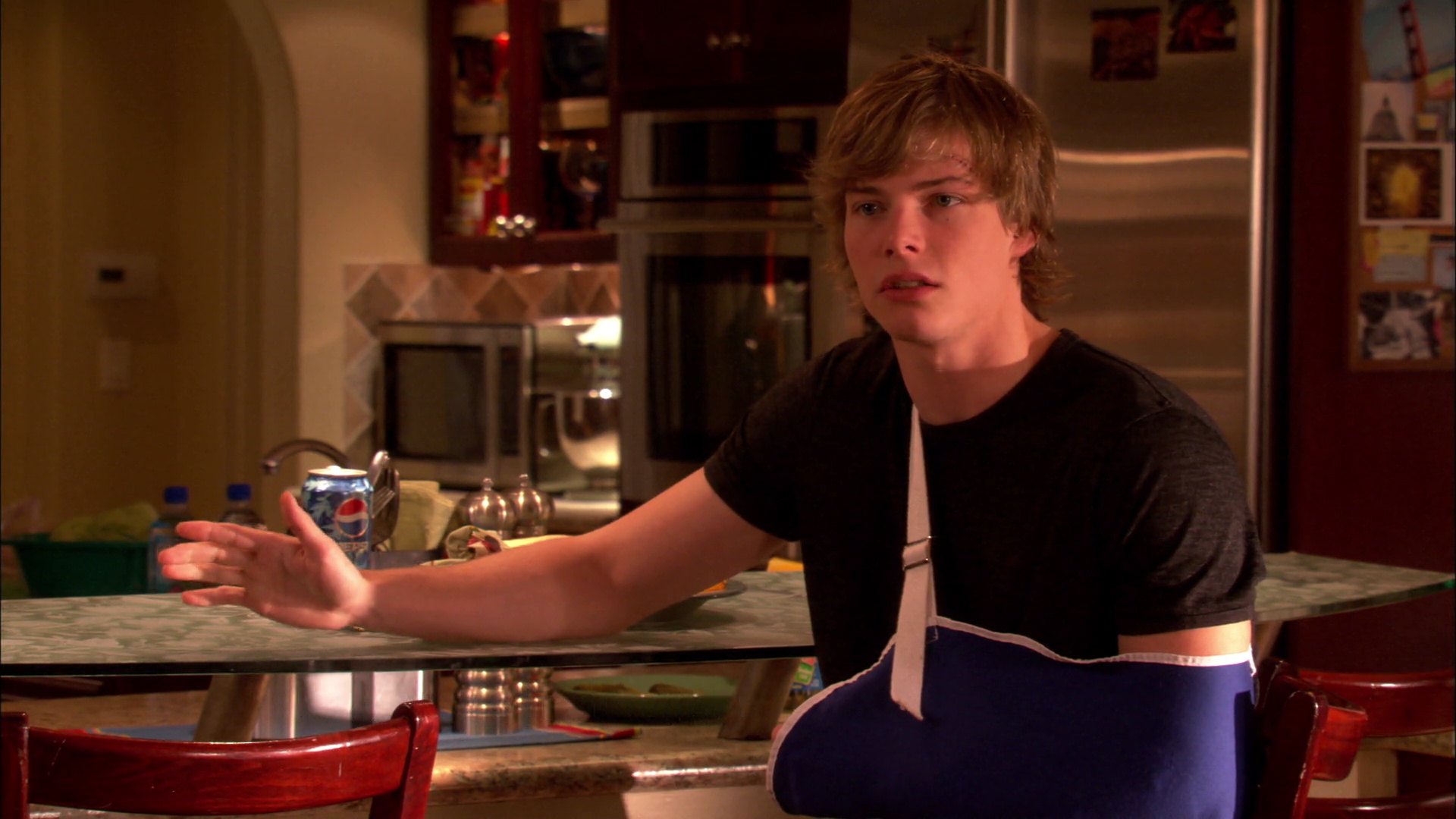 Watch Weeds Season 3 Online | Stream TV Shows | Stan