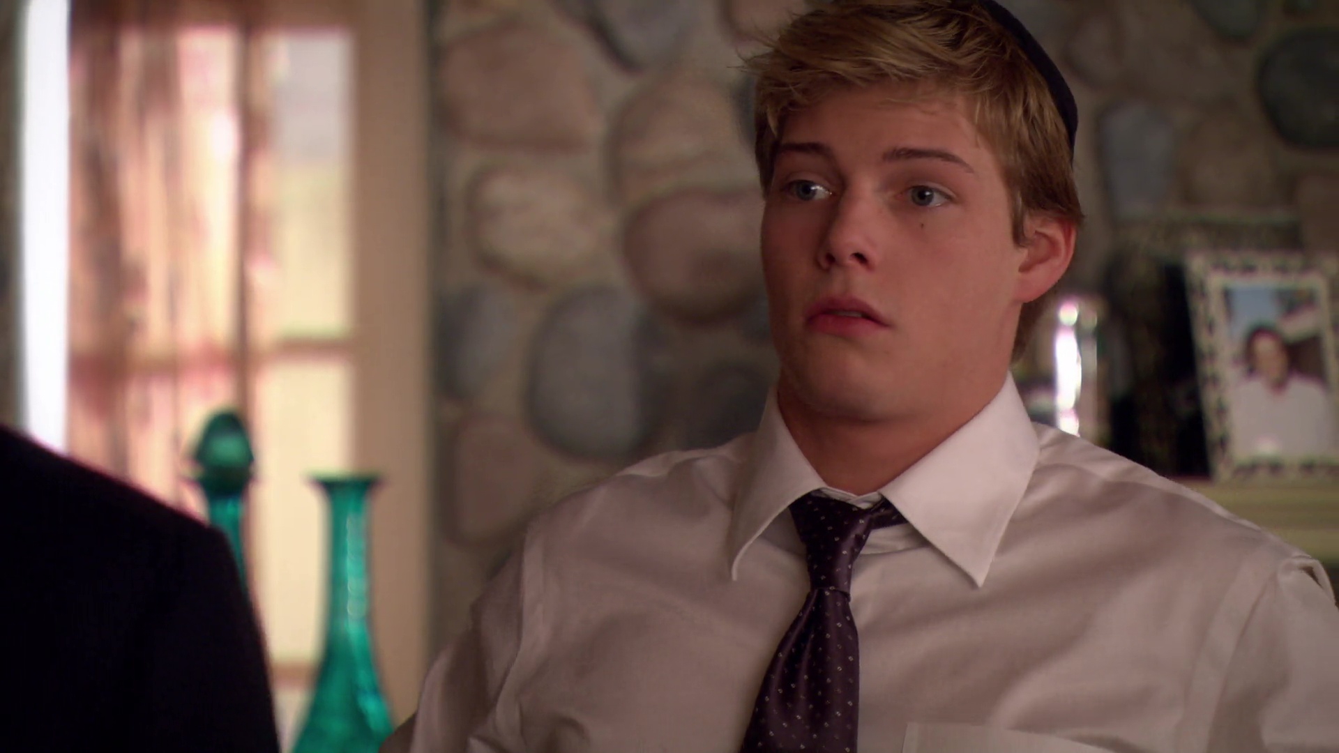 Watch Weeds Season 4 Online | Stream TV Shows | Stan