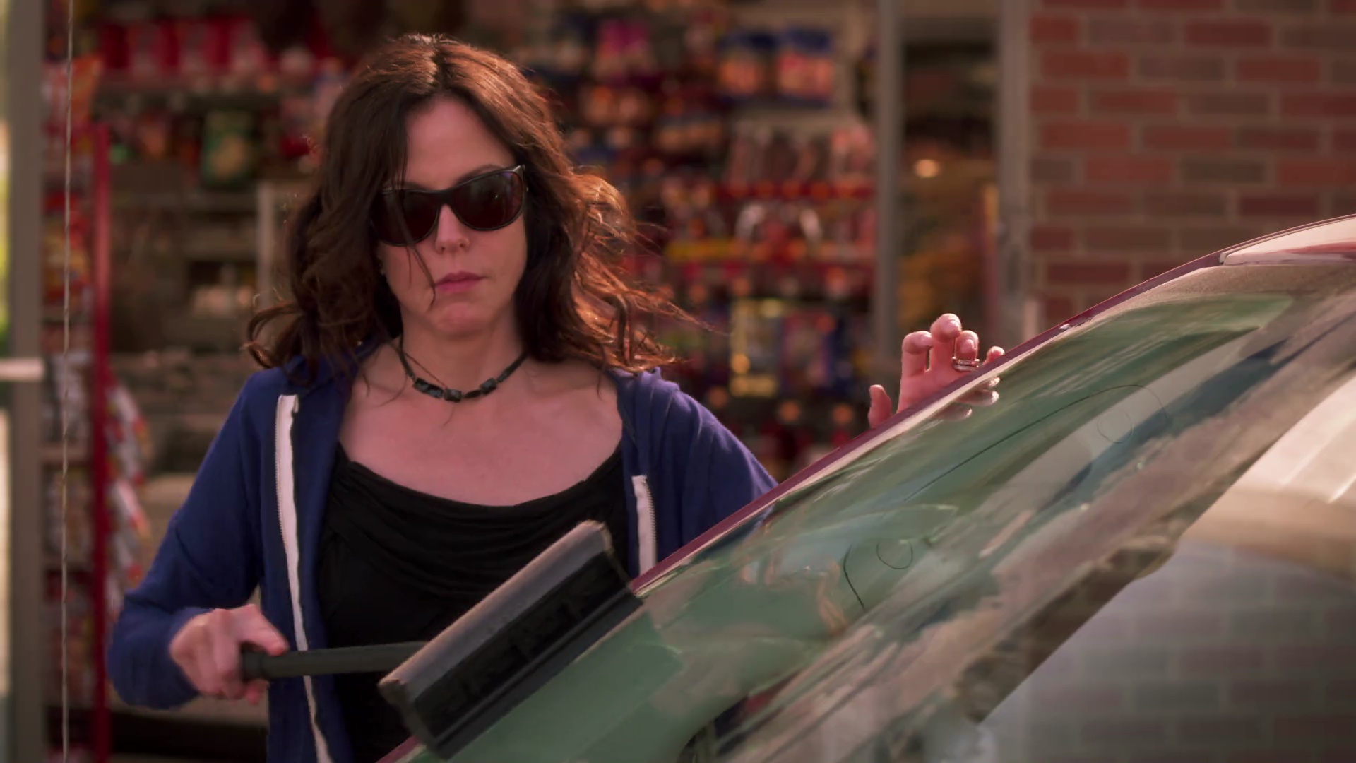 Watch Weeds Season 6 Online | Stream TV Shows | Stan