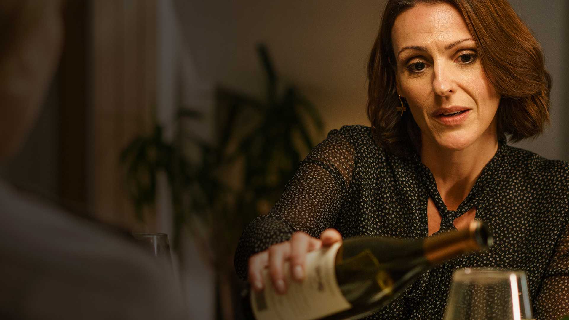 Watch Doctor Foster Online | Stream Seasons 1-2 Now | Stan