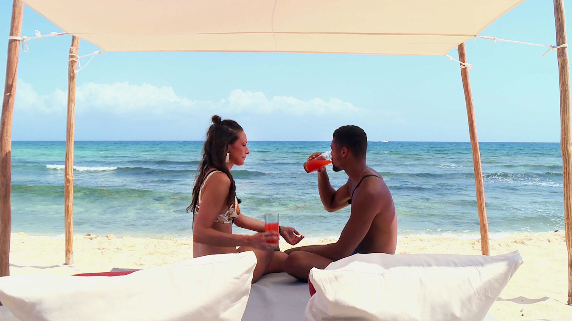 Watch Ex On The Beach UK Online | Stream Seasons 7-9 Now | Stan