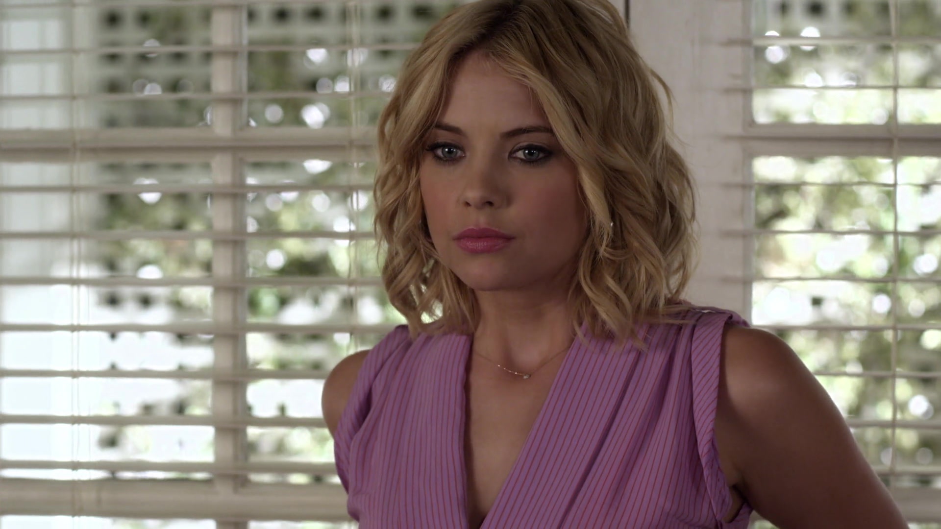 Watch Pretty Little Liars Season 3 Online | Stream TV Shows | Stan