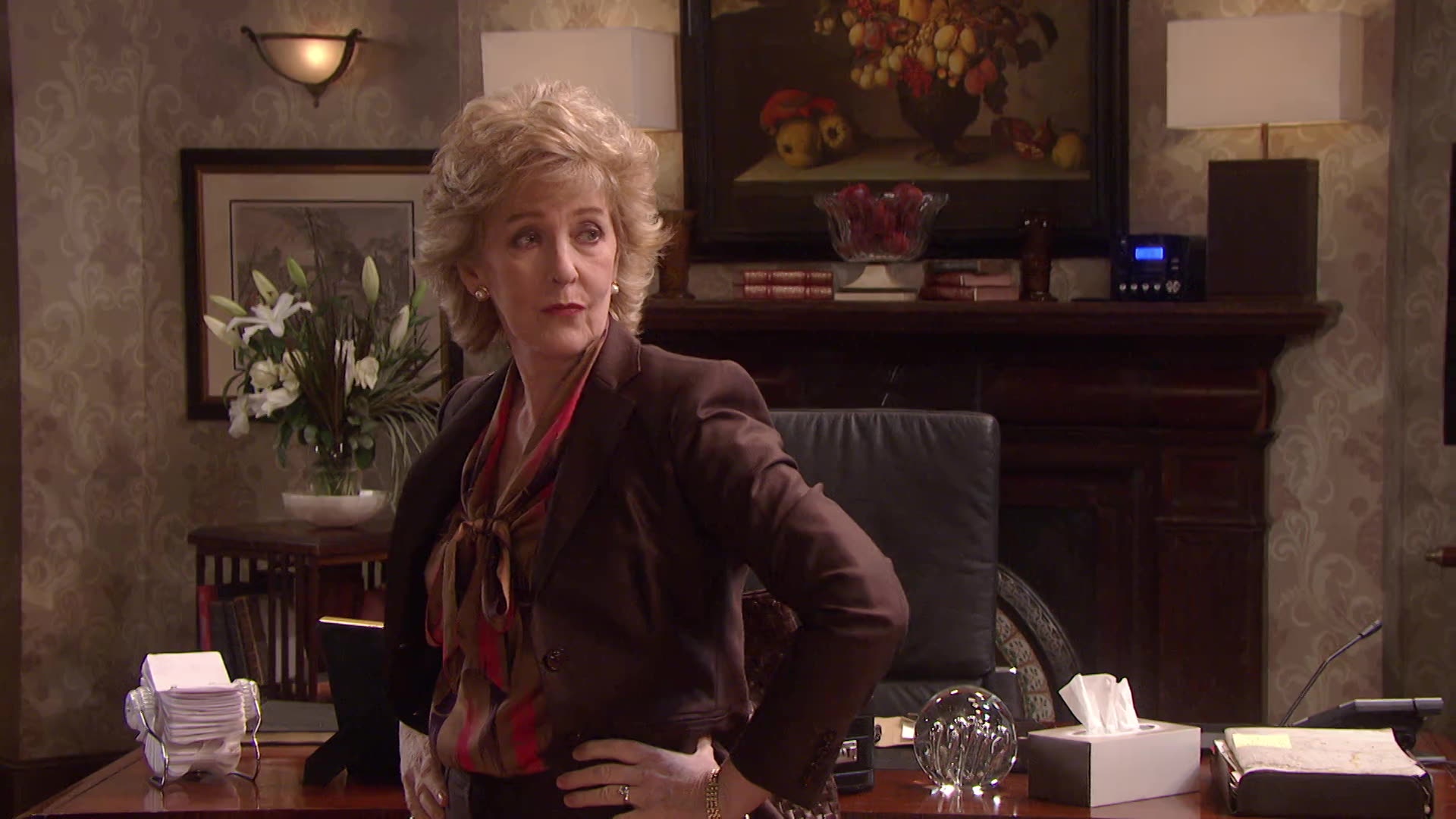 Watch Miranda Season 2 Online | Stream TV Shows | Stan