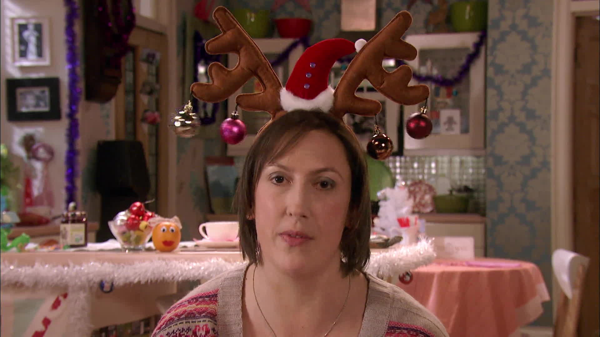 Watch Miranda Season 2 Online | Stream TV Shows | Stan