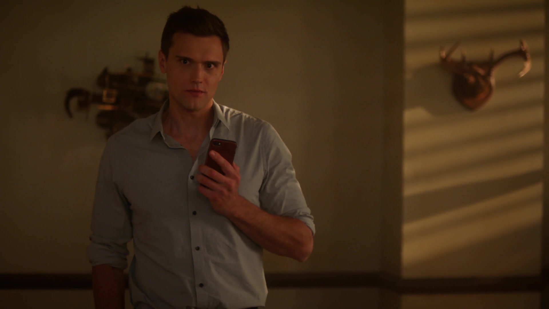 Watch Watch The Flash (2014-2023 TV Series) Season 6 Online | Stream TV ...