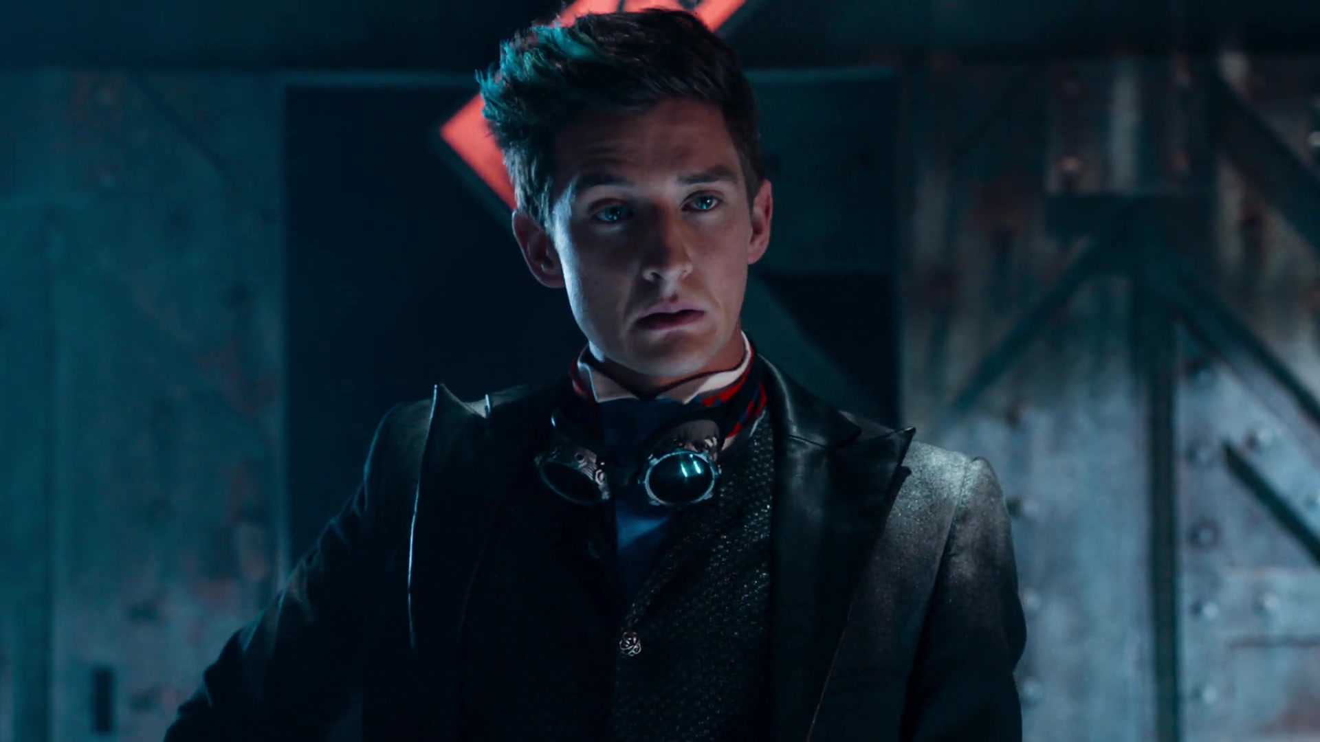 Watch Power Rangers: Dino Charge Power Rangers: Dino Super Charge ...