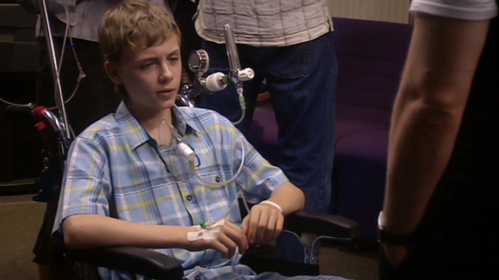 Watch Extras Season 2 Online | Stream TV Shows | Stan