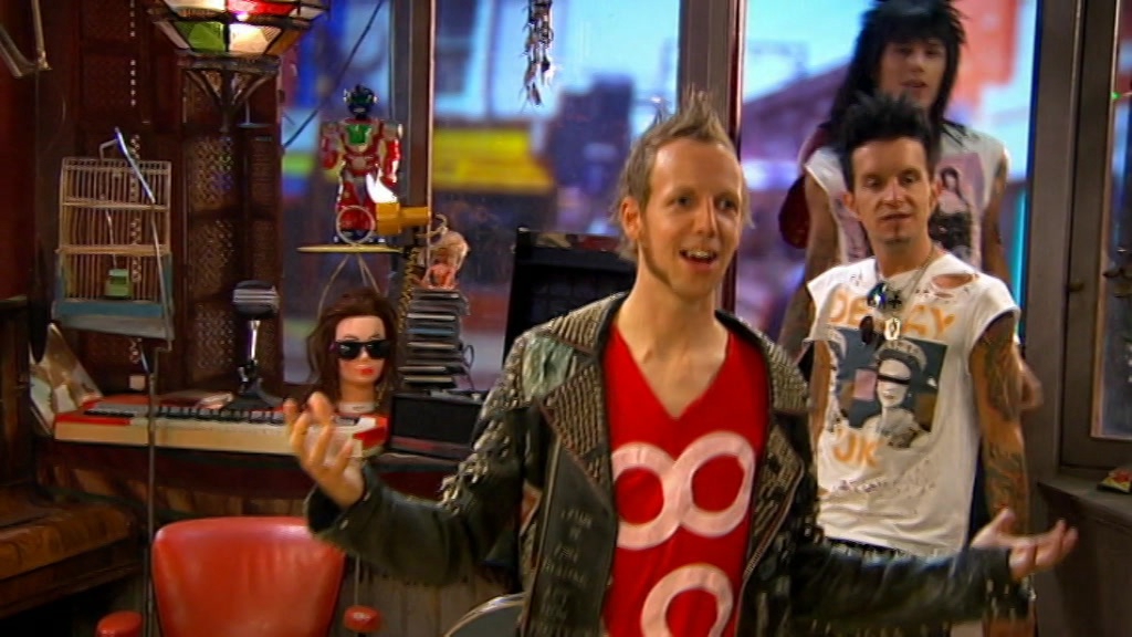 Watch The Mighty Boosh Season 3 Online | Stream TV Shows | Stan