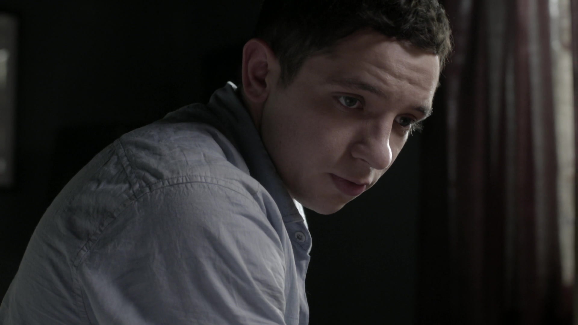 Watch Misfits Season 4 Online | Stream TV Shows | Stan