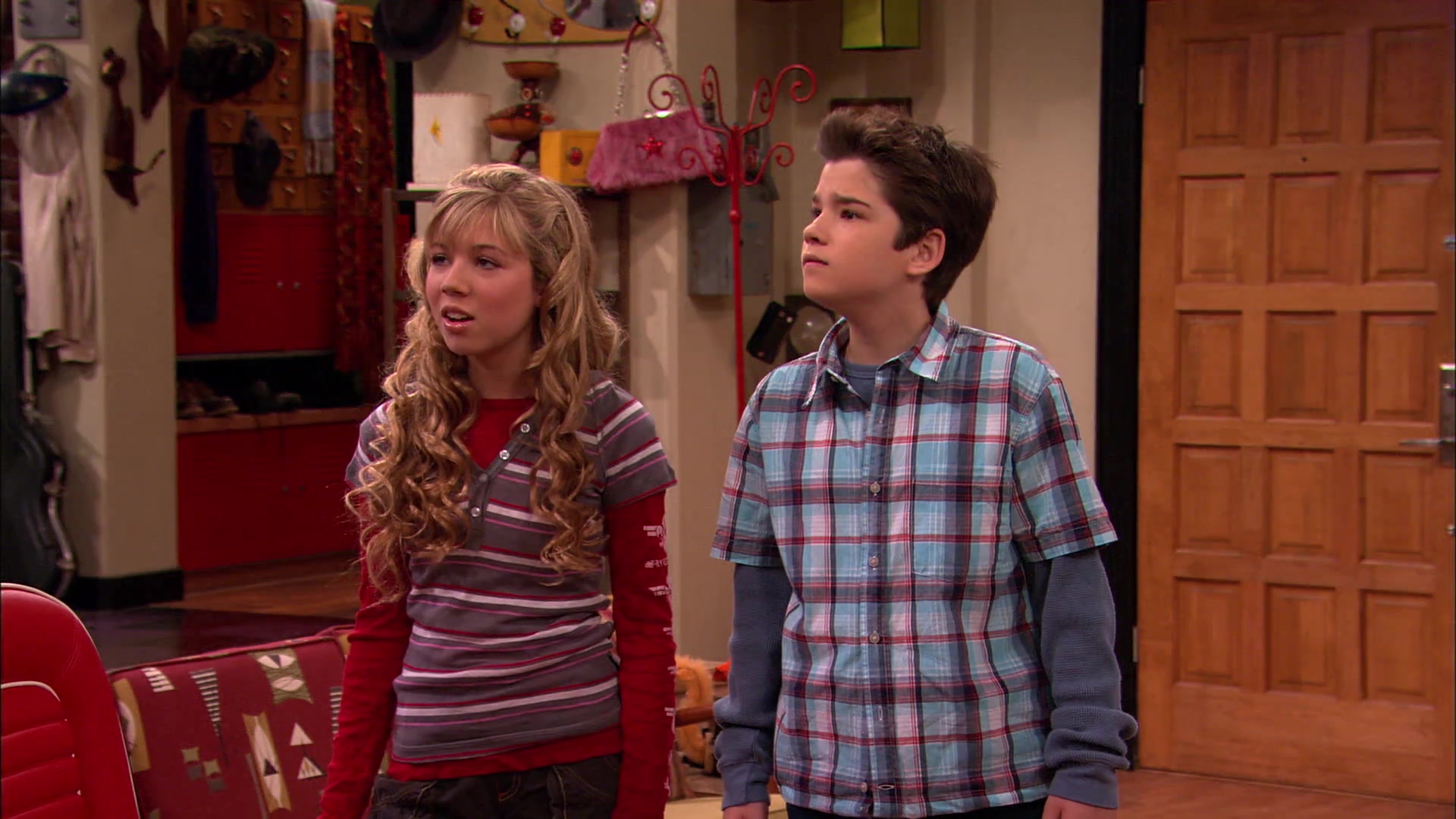Watch iCarly Online | Stream Seasons 1-6 Now | Stan