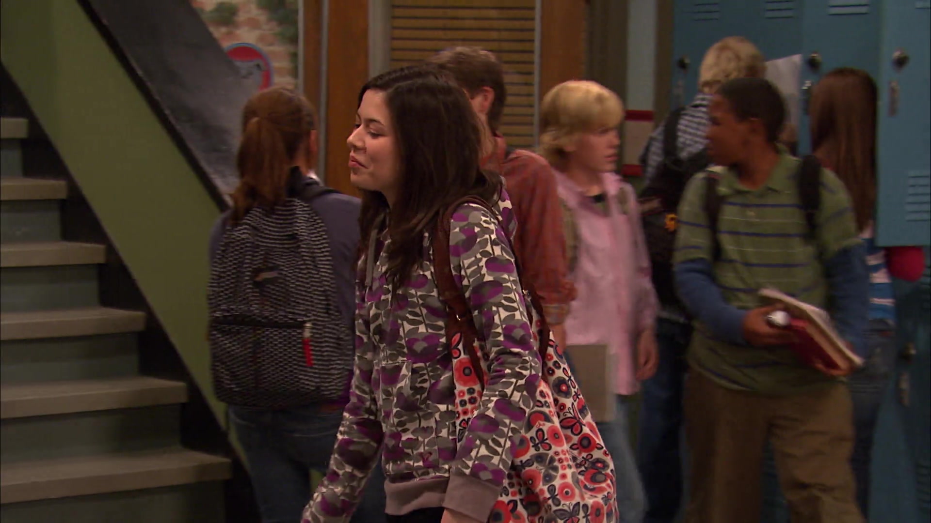 Watch iCarly Online | Stream Seasons 1-6 Now | Stan