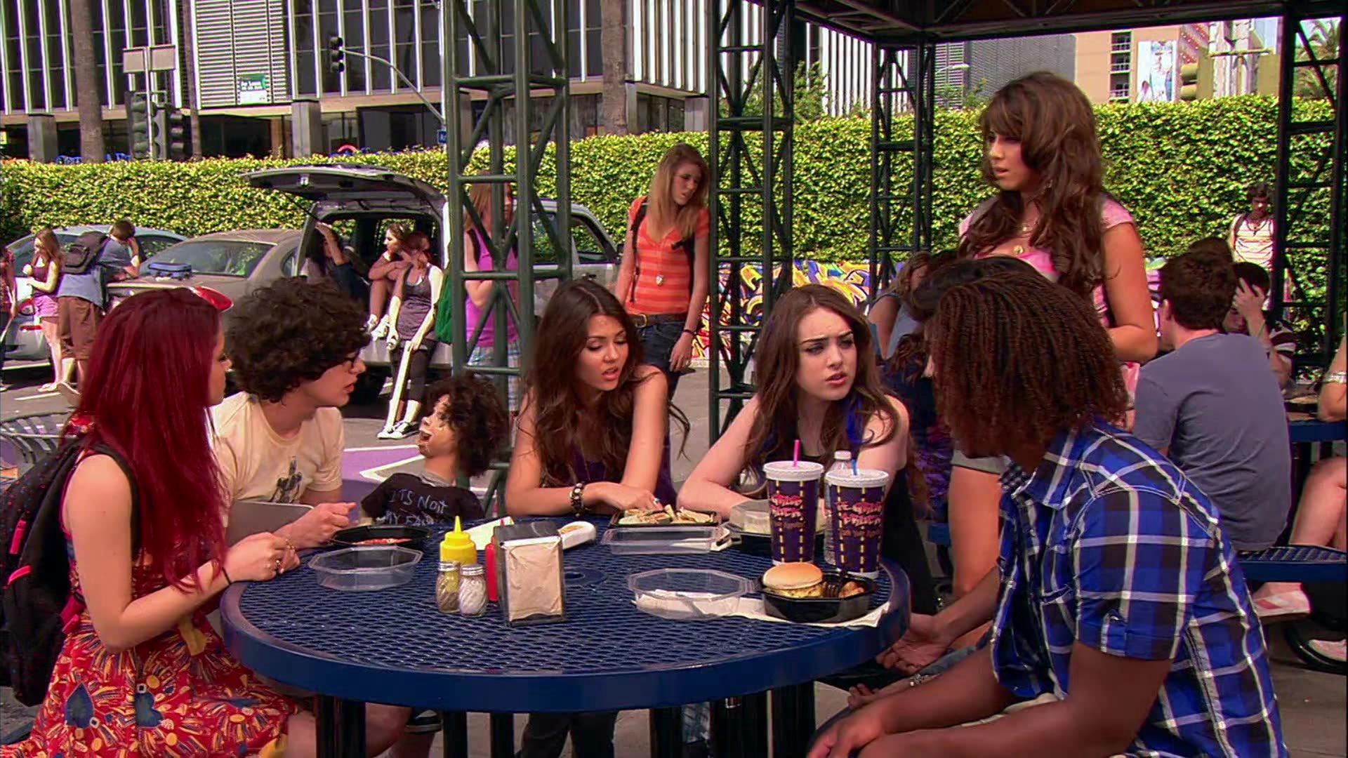 Watch Victorious Online | Stream Seasons 1-3 Now | Stan