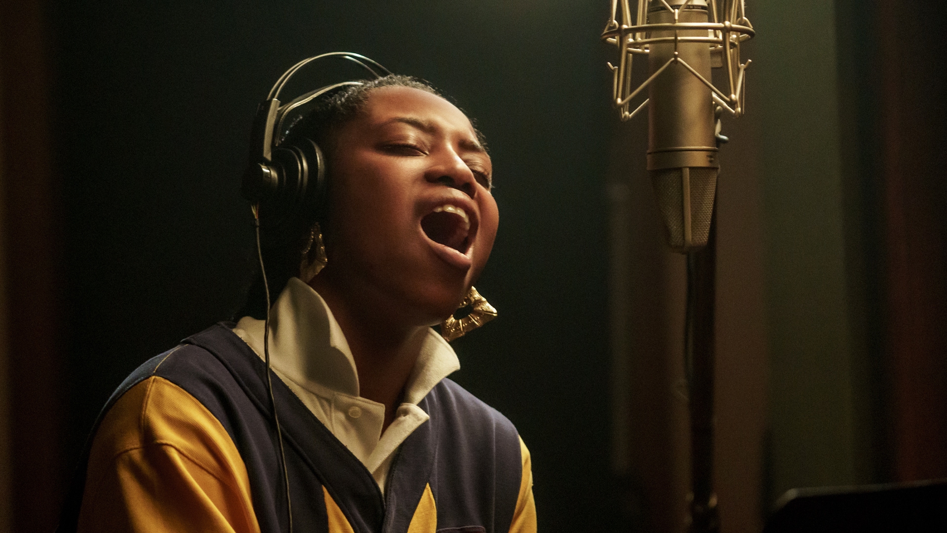 Watch Power Book III: Raising Kanan Season 2 Online | Stream TV Shows ...