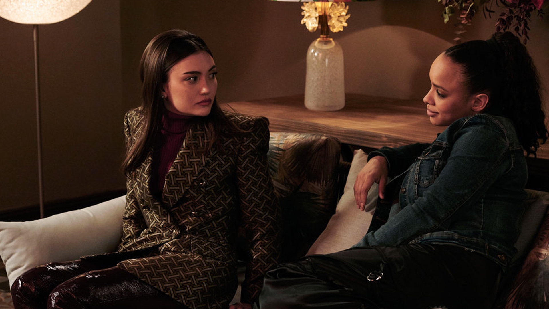 Vampire Academy TV Show | Now Streaming | Only on Stan.