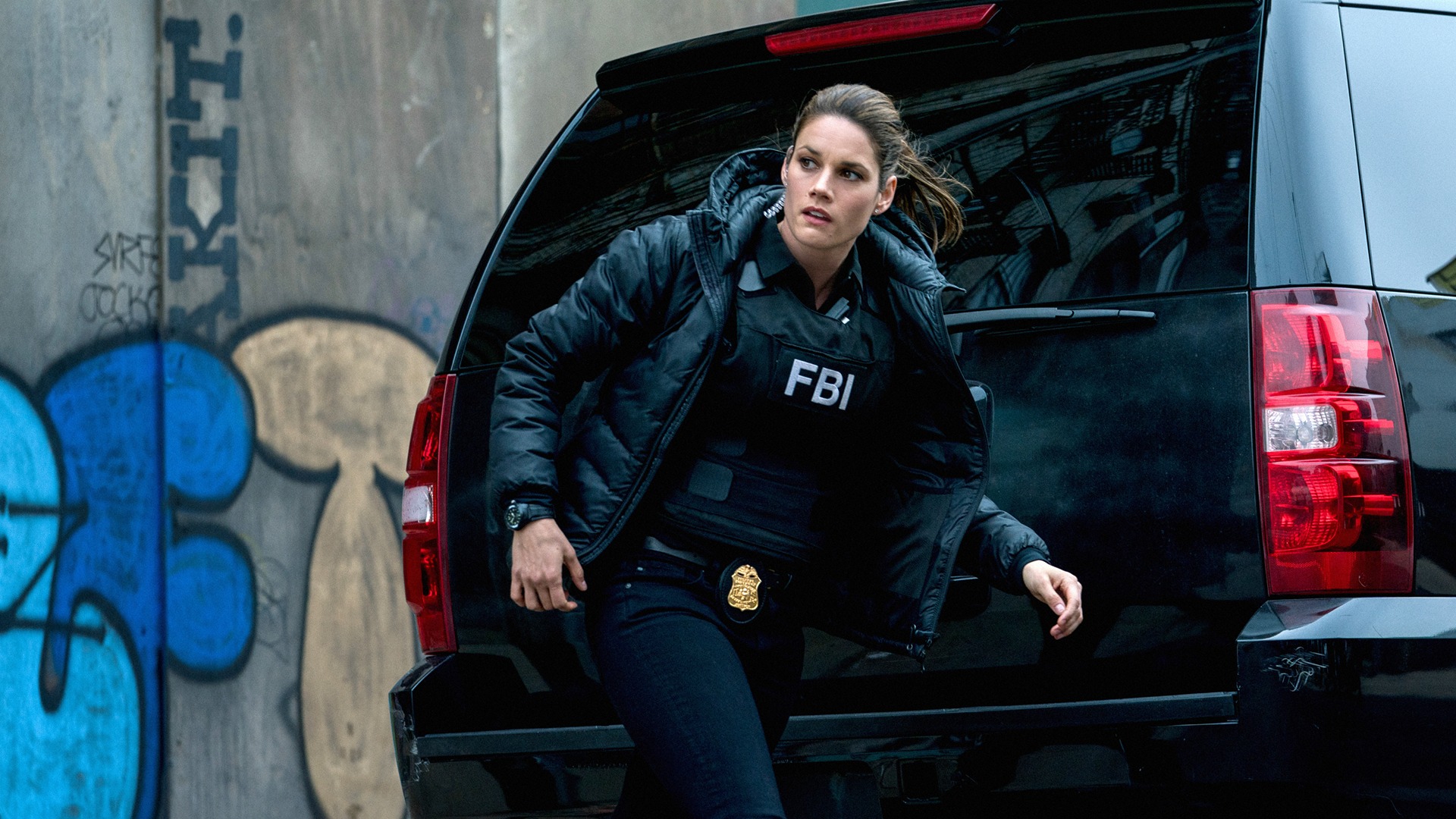 Watch FBI Online | Stream Seasons 1-5 Now | Stan