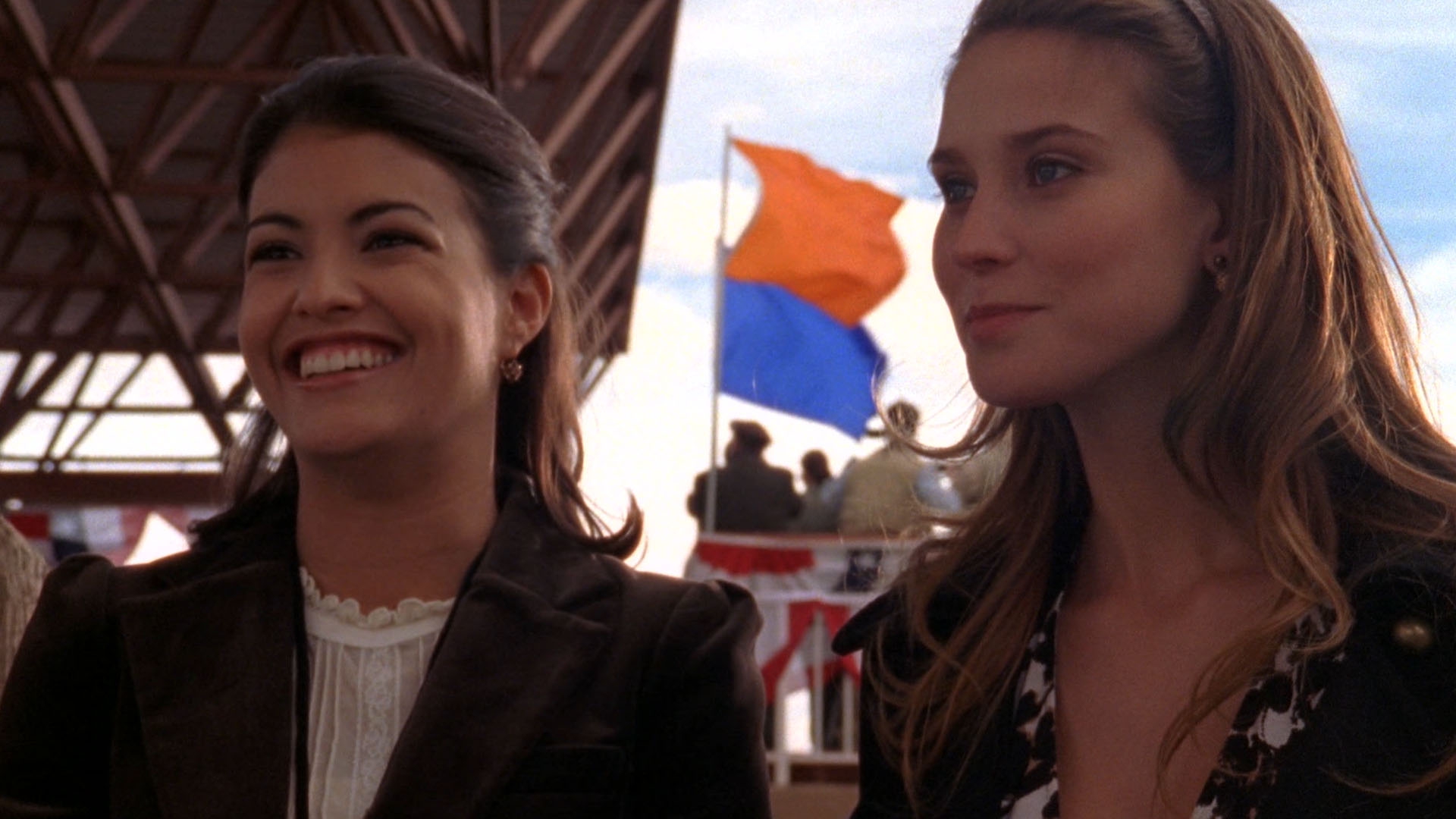 Watch Wildfire Season 2 Online | Stream TV Shows | Stan