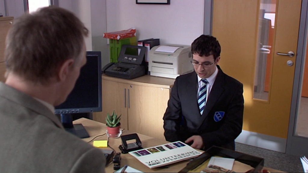 Watch The Inbetweeners Season 2 Online | Stream TV Shows | Stan