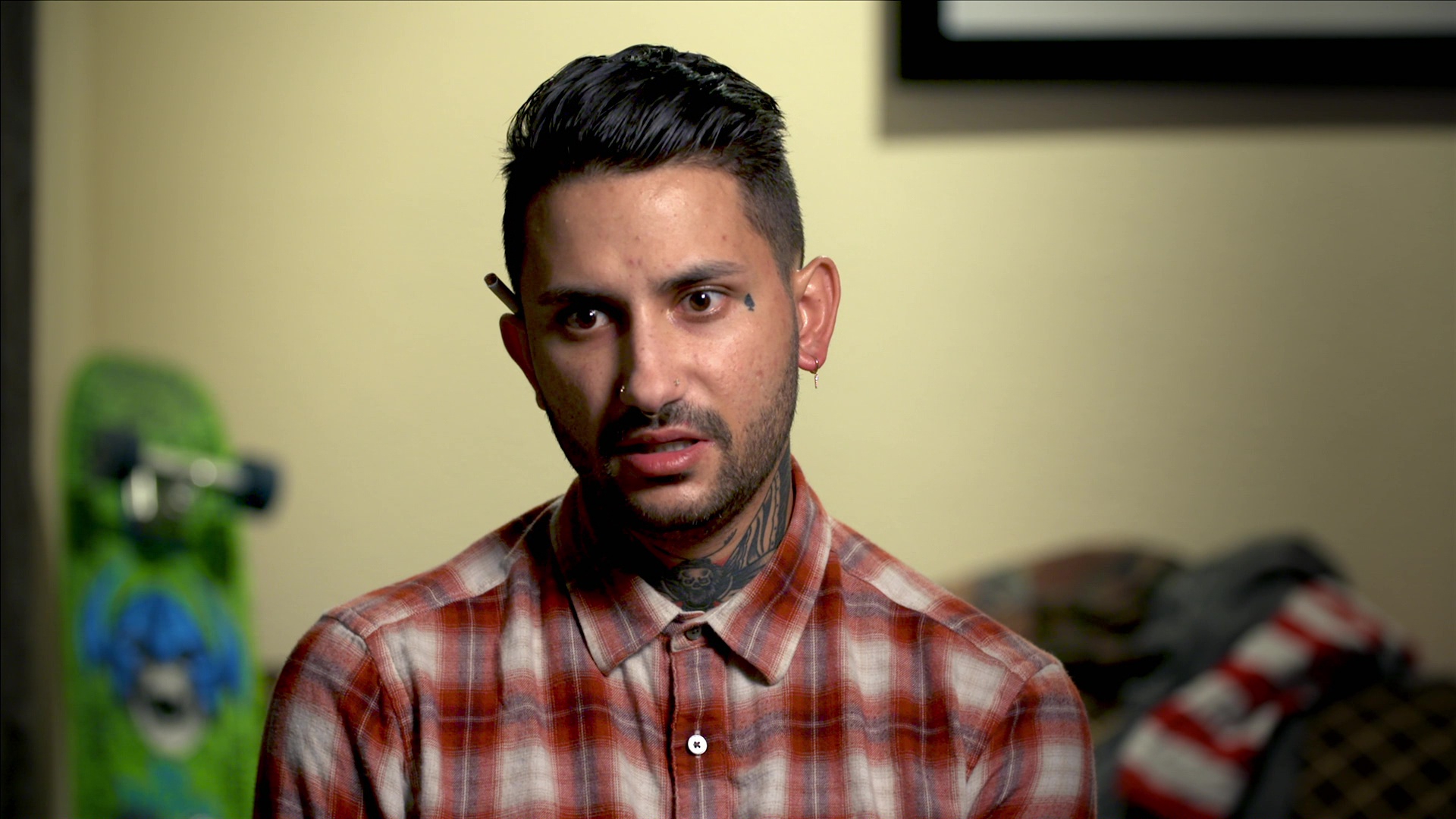 Watch Intervention Season 19 Online | Stream TV Shows | Stan