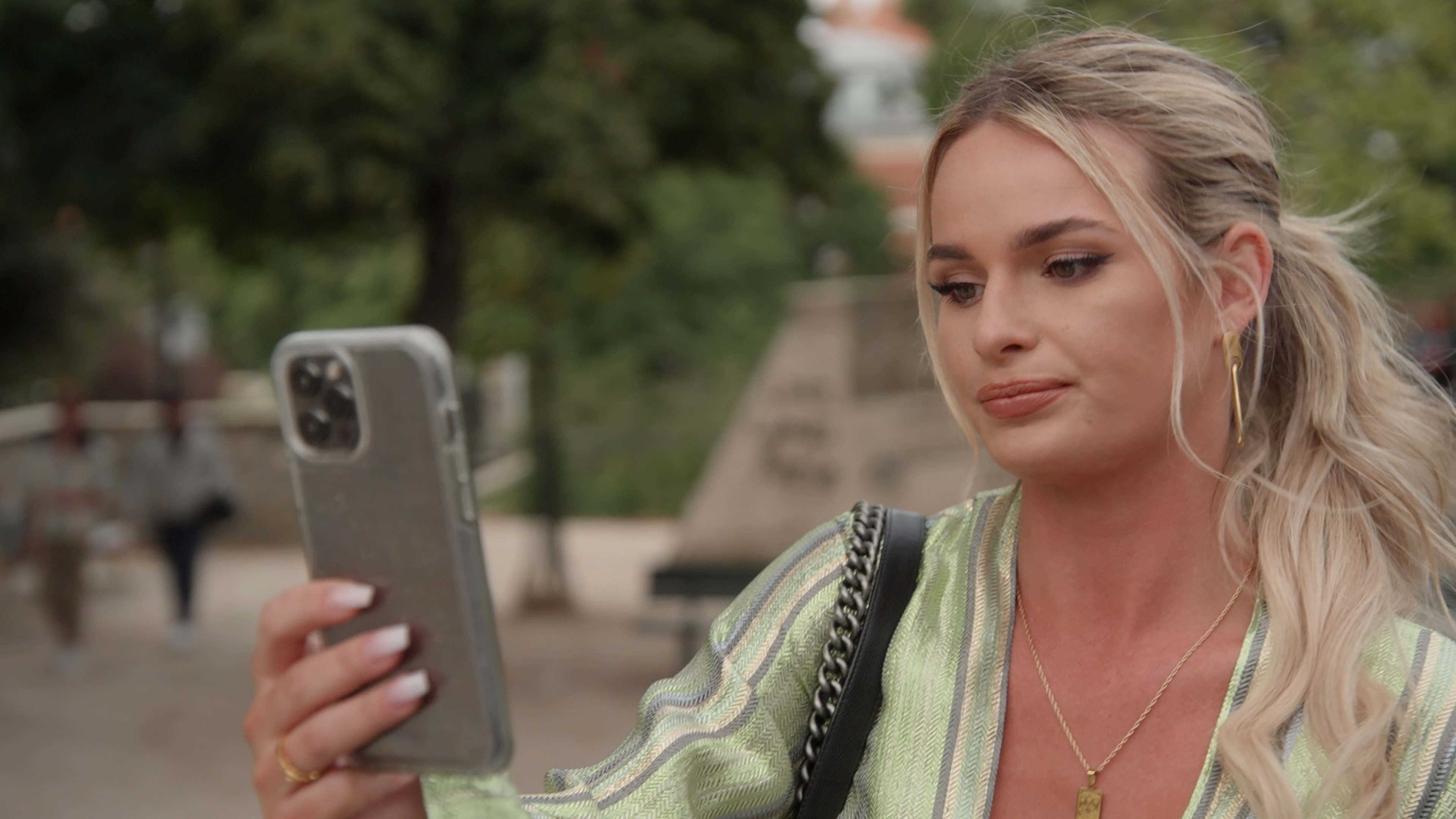 Watch Siesta Key Online | Stream Season 4 Now | Stan