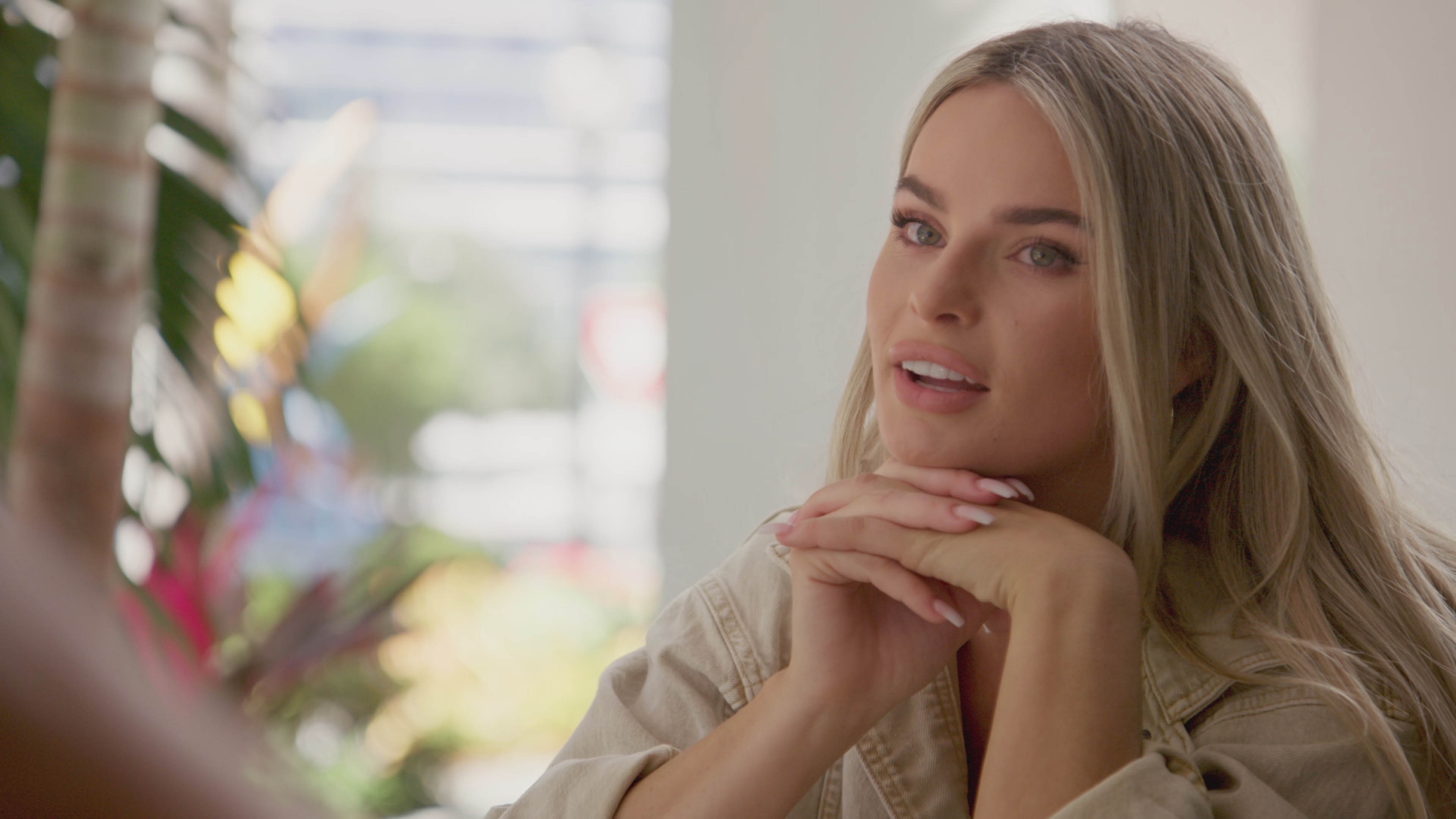 Watch Siesta Key Online | Stream Season 4 Now | Stan