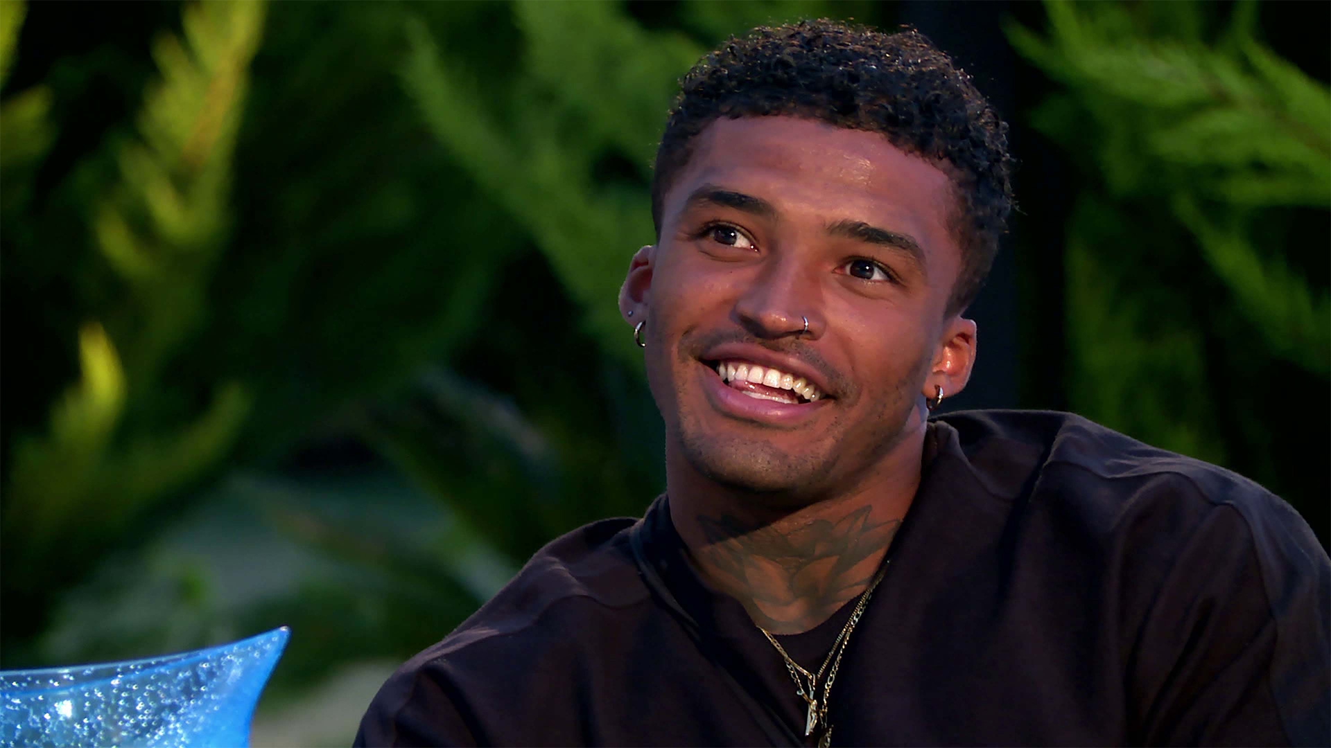 Watch Celebrity Ex on the Beach Online | Stream Seasons 1-2 Now | Stan