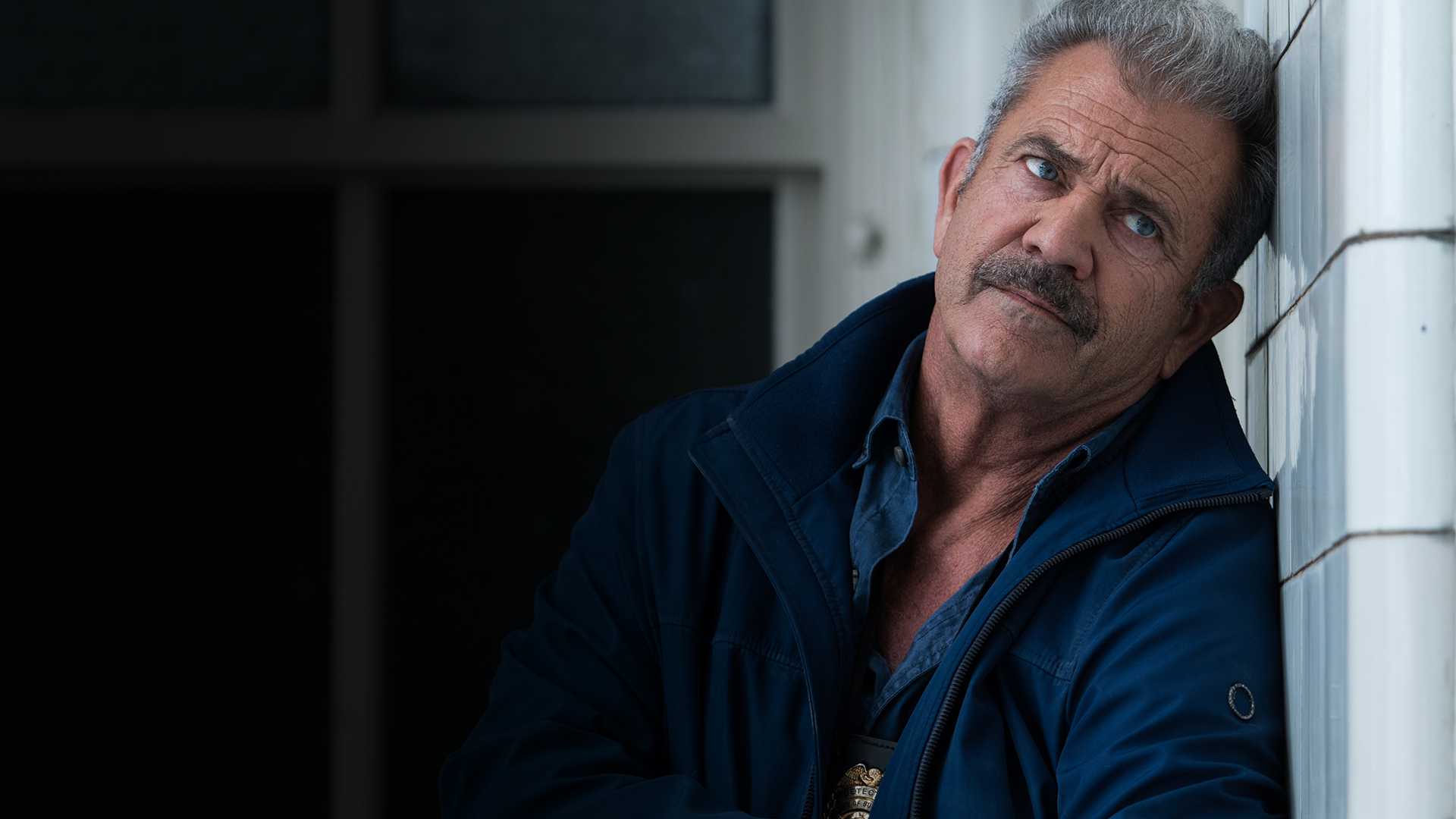Stream Dragged Across Concrete Online | Download and Watch HD Movies | Stan