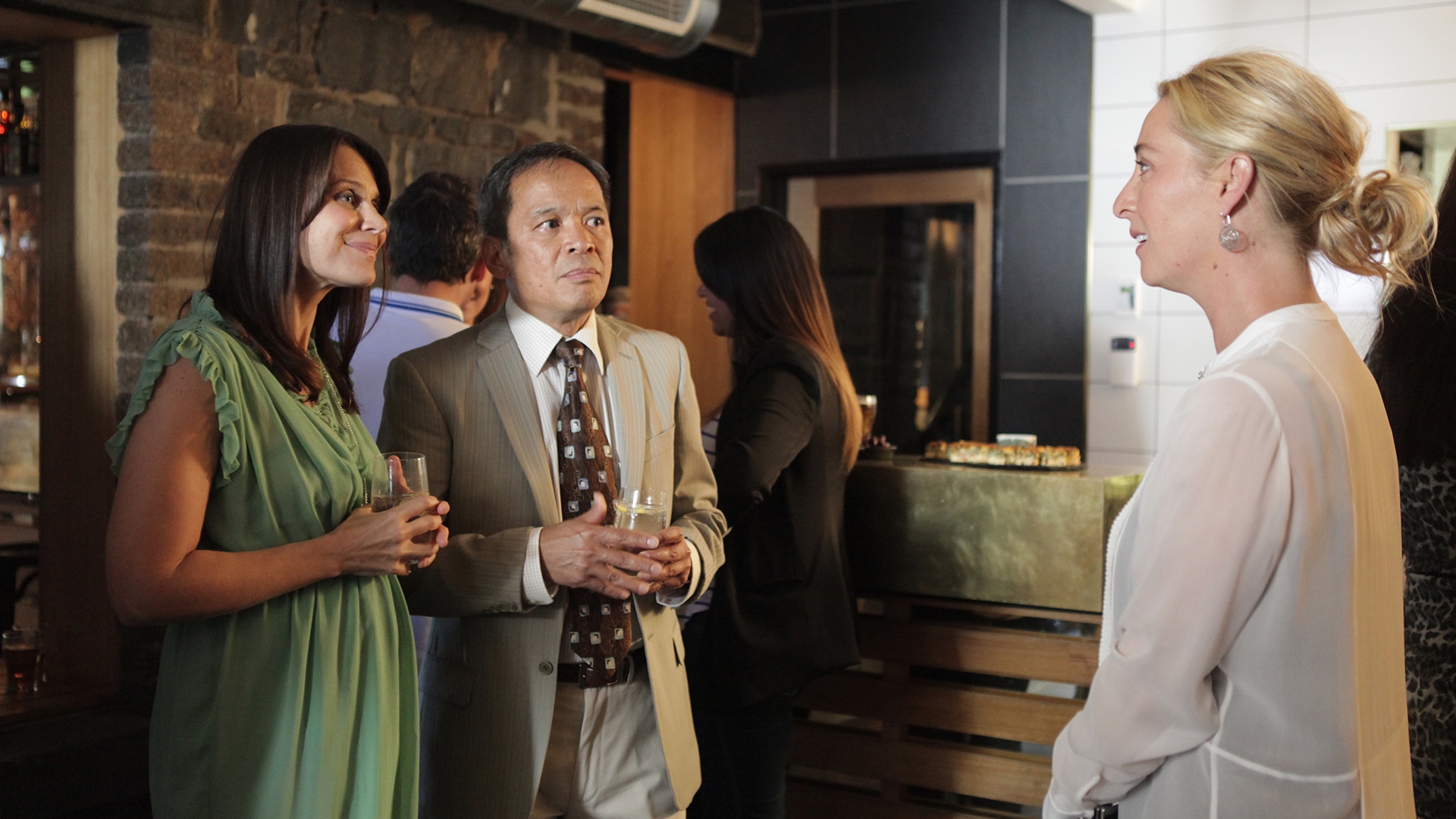 Watch Offspring Season 5 Online | Stream TV Shows | Stan