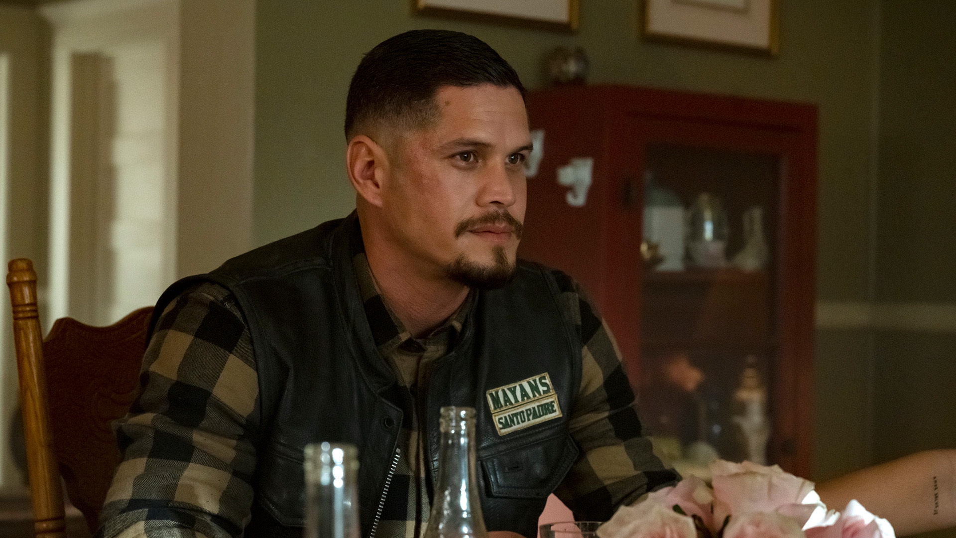 Watch Mayans M.C. Season 3 Online | Stream TV Shows | Stan