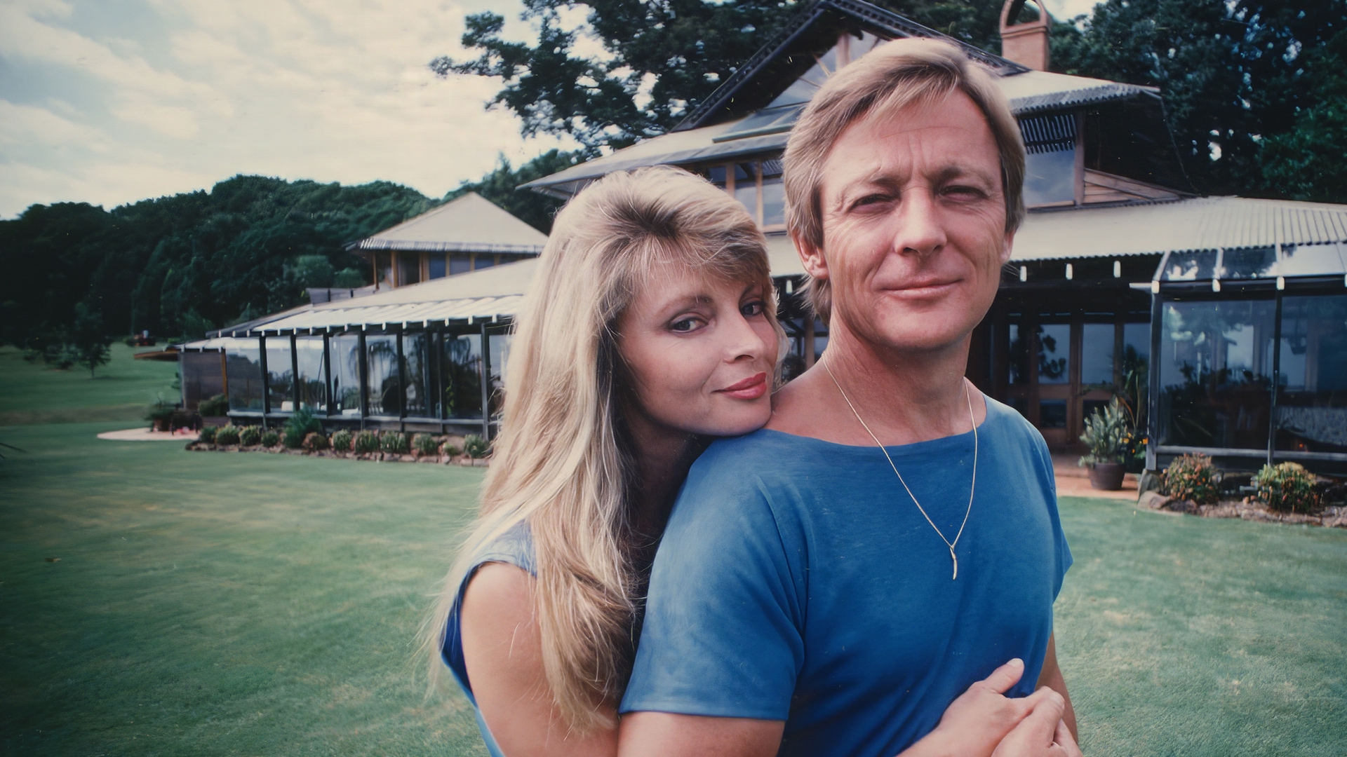 Watch Love Of An Icon: The Legend of Crocodile Dundee | Stan