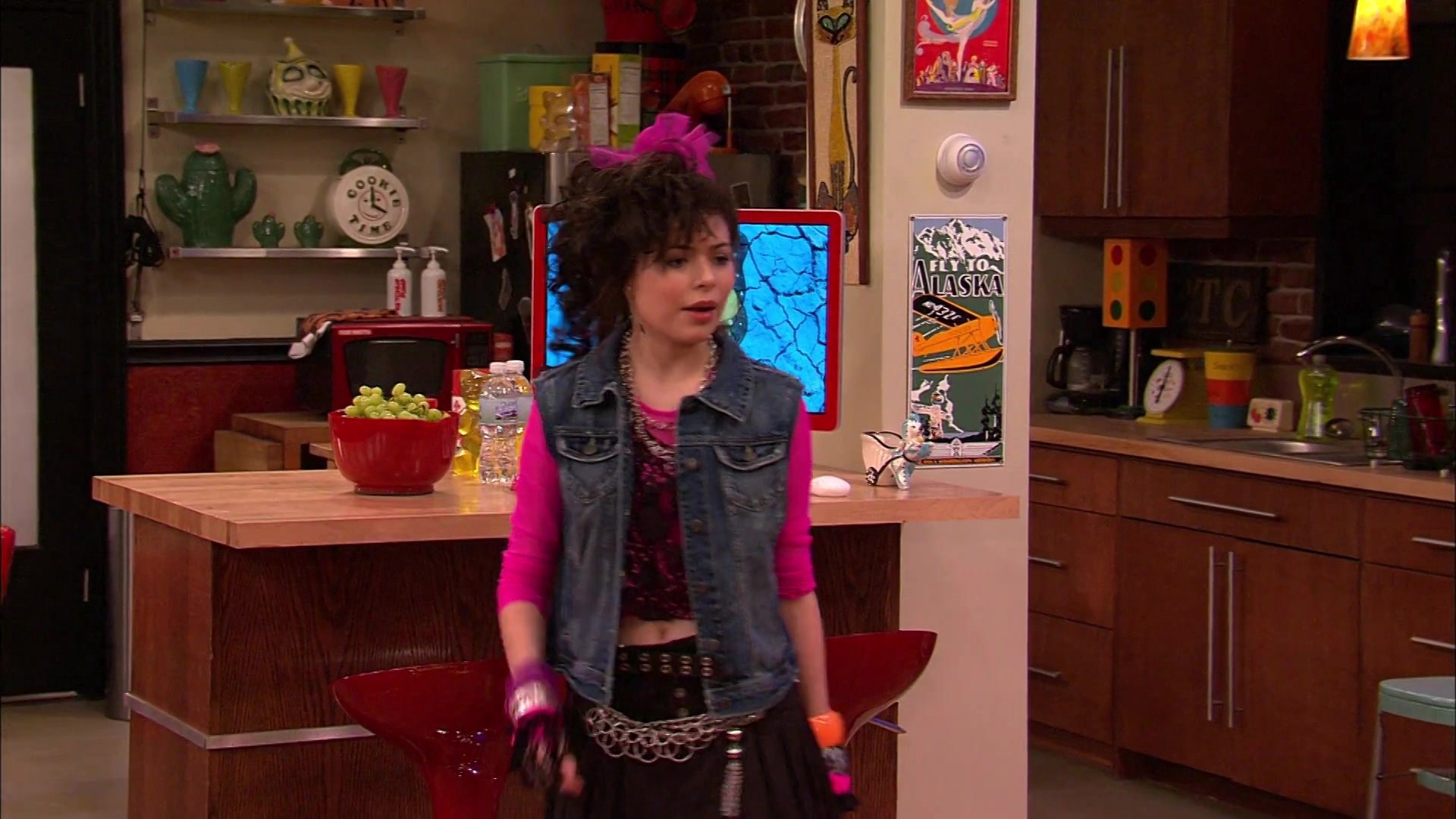 Watch iCarly Season 3 Online | Stream TV Shows | Stan