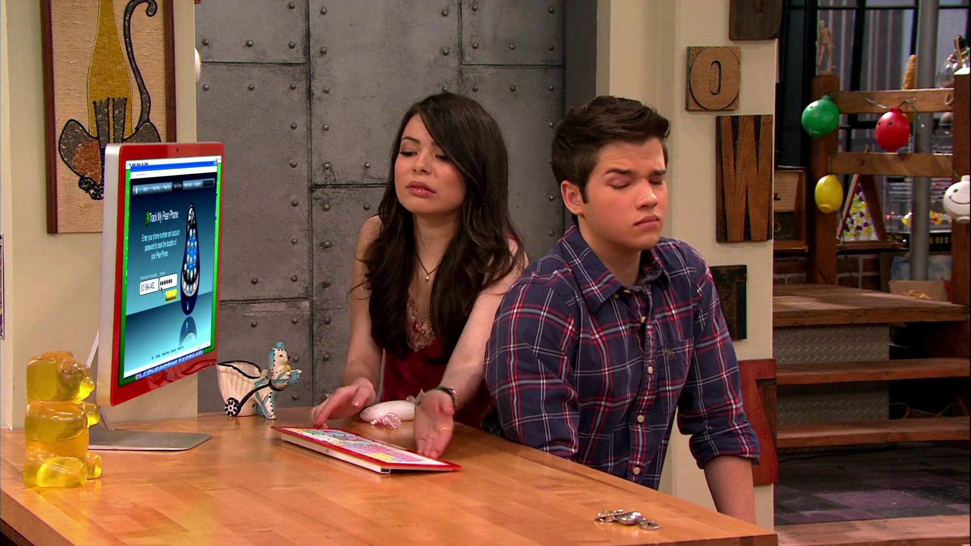 Watch iCarly Season 5 Online | Stream TV Shows | Stan